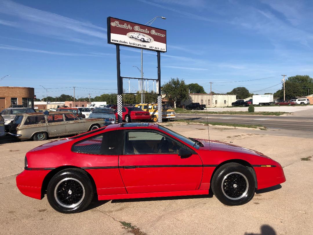 ’88 Pontiac Fiero GT, 5speed - Stk# 2381 - Shade's Classic Corvairs ...